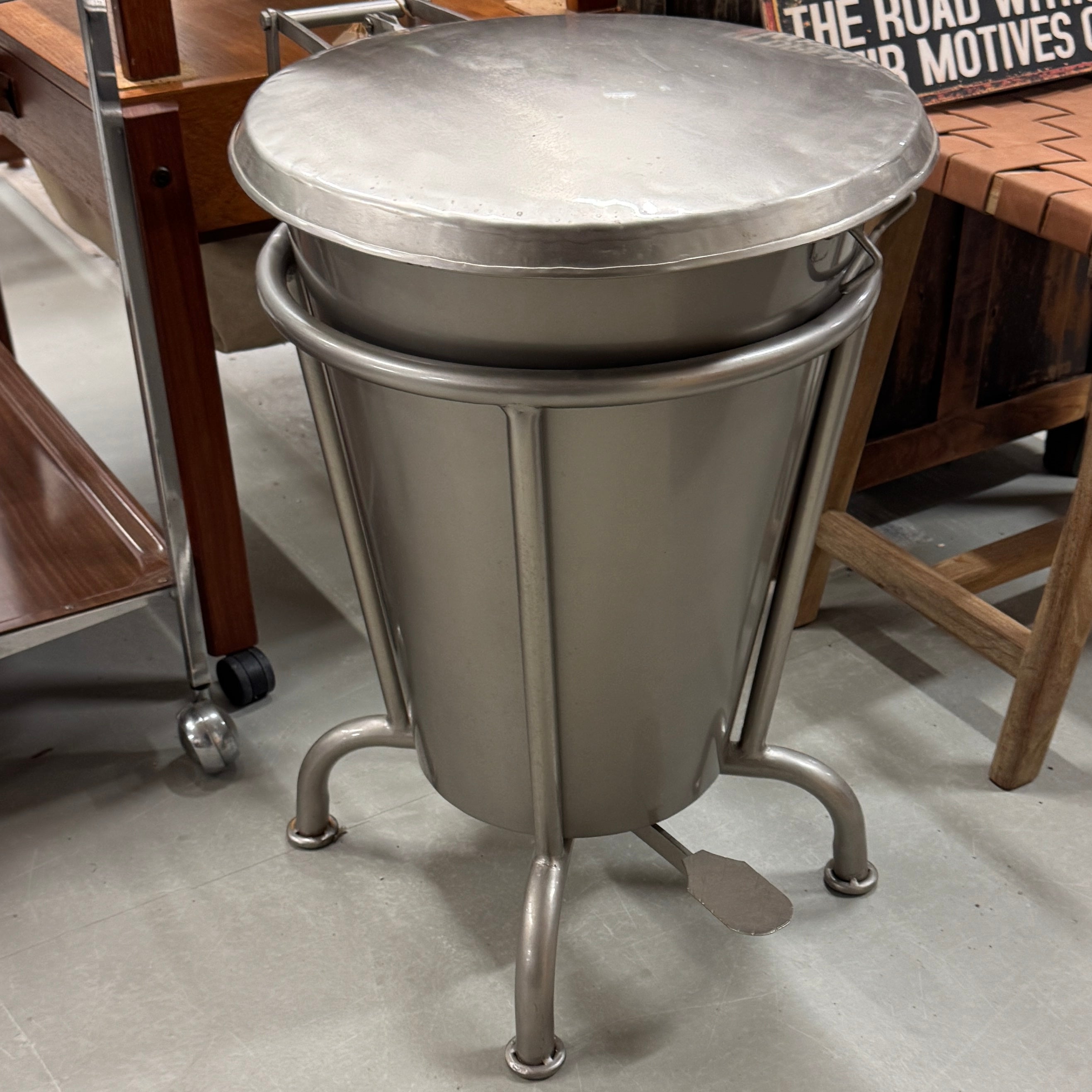Metal spand – Lundsminde Retro, Design & Galleri